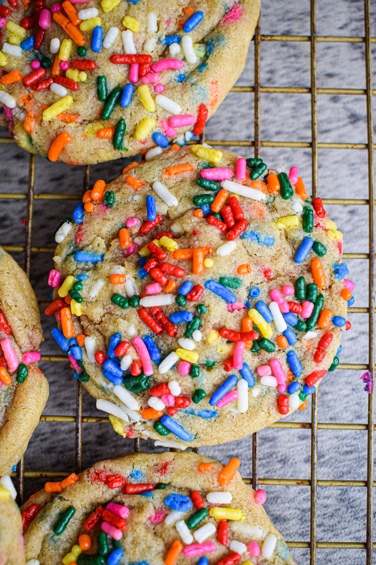 Funfetti Cookies - The Jam Jar Kitchen